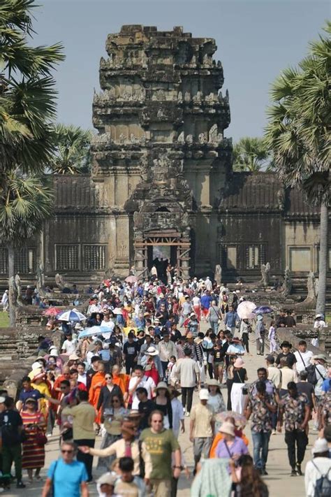 ខេត្តសៀមរាប ទទួលបានភ្ញៀវទេសចរជាង១១ម៉ឺននាក់ ក្នុងឱកាសបុណ្យចូលឆ្នាំចិន