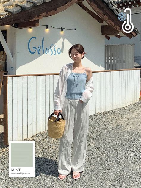 리얼코코 여름원단 ️누적1천장자체제작 모티브 핀턱 슬랙스 4 Color 여름썸머하객룩오피스룩출근룩면접바스락나일론와이드페스티벌워터밤흠뻑쇼