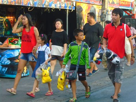 ที่นี่ชลบุรี มาเที่ยวงานประจำปีจังหวัดชลบุรี