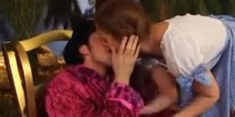 Not Wizard Of Oz Tnaflix Com