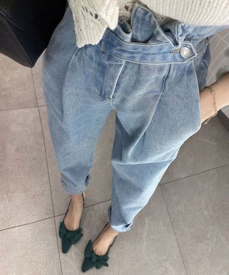 멋쁨허리잘록 벨트 언발 하이웨스트 밴딩 버튼 데님 조거 청바지 에이블리