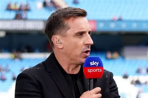 Gary Neville Singles Out Casemiro Over Man Utds Strange New