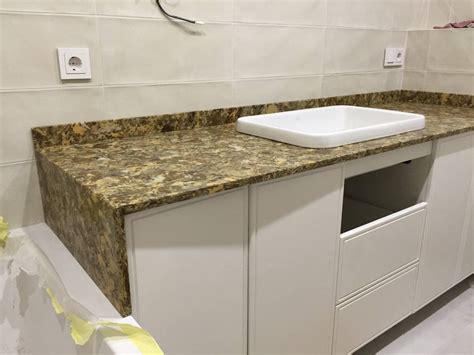 Столешница под раковину из искусственного камня - 38 фото