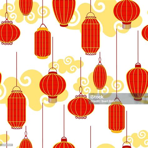 패턴은 섬세한 구름 문화적 풍요로움 및 축제 분위기의 배경에 술이 달린 다양한 모양의 중국 붉은 종이 등불입니다 축제 축제 달의 축제 매끄러운 질감 0명에 대한 스톡 벡터