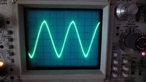 Wave XR Signal Generator Breaks Up And Distorts Badly All Waveforms Electrical