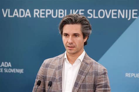 Je Mesec Z Direktoratom Za Ekonomsko Demokracijo Zavajal Nova24tv