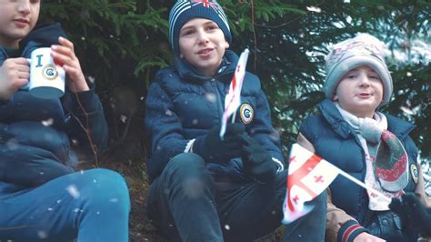 ჯიჯის მე 5 მე 6 კლასების საახალწლო კლიპი Gg Tv 2016 წელი Youtube