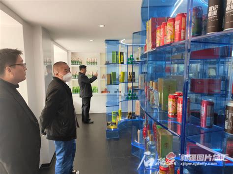 精河县首家特色农产品展销中心落户乌鲁木齐市 新疆维吾尔自治区供销合作社联合社