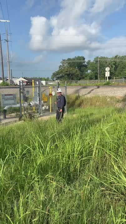 Video Dwayne Farris Bck9 Services And Pipeline Leak Detection On