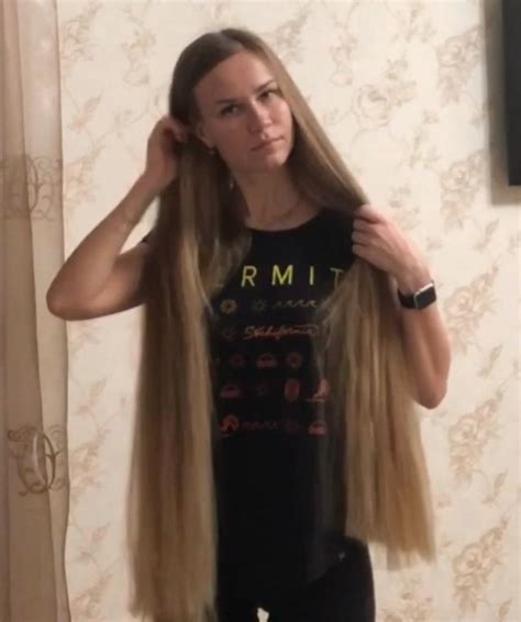 VIDEO Julia Has Such Perfect Hair Long Hair Play Long Hair Styles Perfect Hair