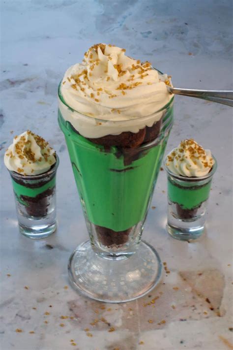 Shamrock Irish Cream Dessert Shots St Patricks Day Food Meanderings