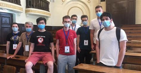 Olimpiada Internationala De Matematica 2020 Medalii De Aur Argint Si Bronz Pentru Elevii Romani