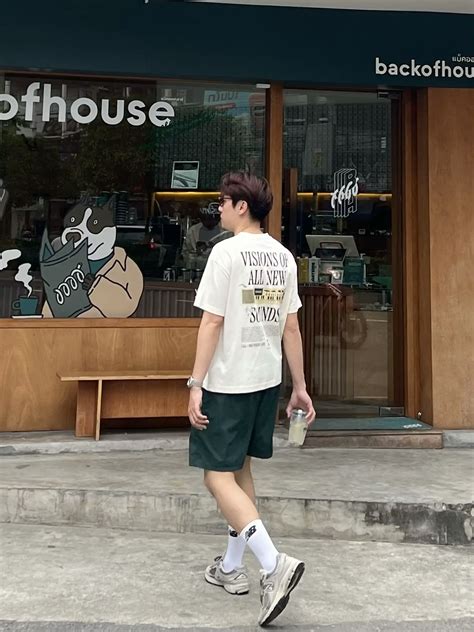 20 ไอเดียยอดนิยมเกี่ยวกับ ไอเดียแต่งตัวไปคอนเสิร์ต ผู้ชาย ในปี 2024