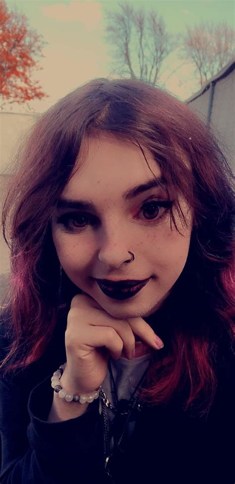 Heres A Remember That You Are Beautiful And Appreciated 🖤🖤🖤🖤 Rfemboy