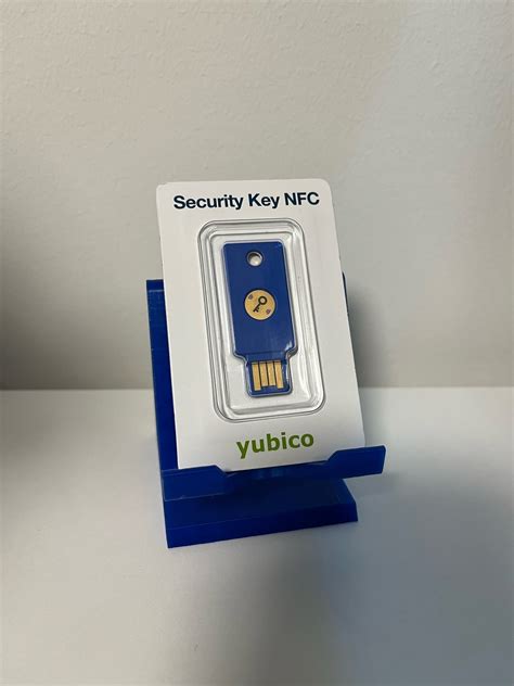 Se produkter som liknar Yubikey Security Key NFC 1 på Tradera 633402833