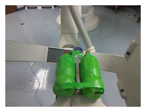 A Shows An Rgb Image Of The Knee Phantoms Acquired By The Kinect Download Scientific Diagram