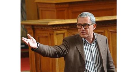 Йордан Цонев Не бе даден шанс на Пеевски да се докаже