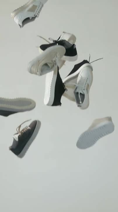 Одежда и Кроссовки в найме