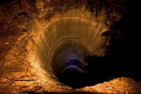 Could We Create A Bottomless Pit On Earth
