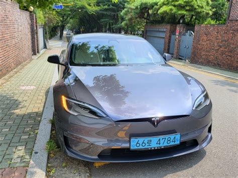 제로백 2초 테슬라 S플래드 이보다 경쾌할 수 없다