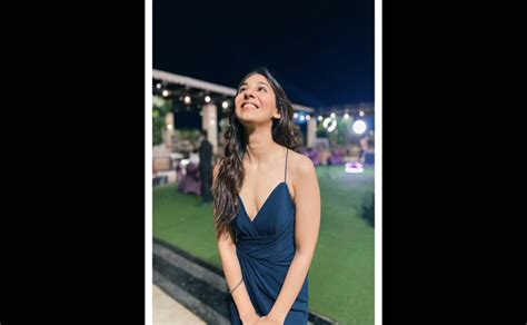 Vidhi Pandya Breasts Scene In Vidhi Pandya Hot Sexy Bold April July Aznude