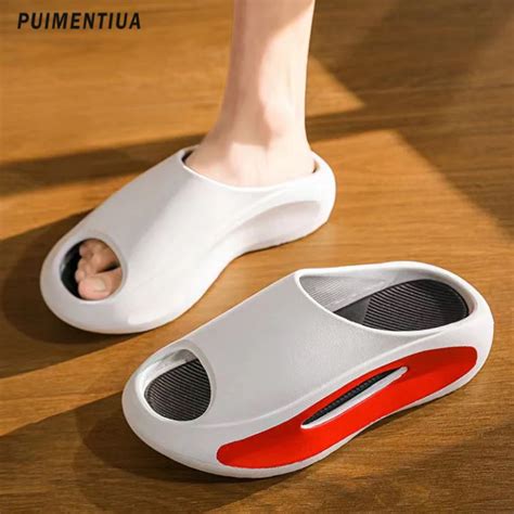 여성을 위한 새로운 여름 운동화 슬리퍼 남성 두꺼운 바닥 플랫폼 슬라이드 부드러운 Eva 중공 유니섹스 스포츠 샌들 캐주얼