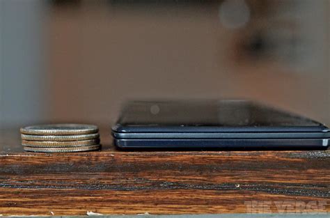 Motorola Droid Razr Review The Verge