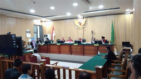 Breaking News Daud Ismail Divonis 2 Tahun 10 Bulan Bui Kasus Mantan