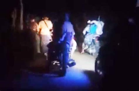 ခင်ဦးနှင့်ဆားလင်းကြီးတွင် စစ်တပ်လက်နက်ကြီးကြောင့် ဒေသခံ သောင်းချီ ထွက်ပြေးနေရ