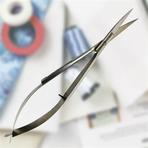 Floriani Squeeze N Snip Tool Floriani