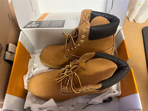 팀버랜드 프리미엄 6인치 워터프루프 부츠 위트 누벅 와이드 후루츠패밀리