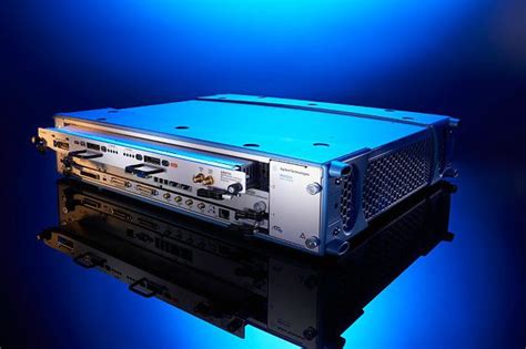 Protocol Analyser Unravels Mobile Computing Buses