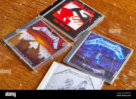 Metallica Cd Covers