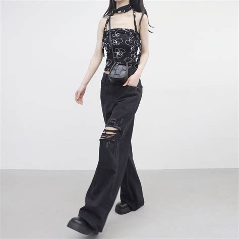 논코드 리베트 플라워 패턴 슬리브리스 미니 머플러 Set