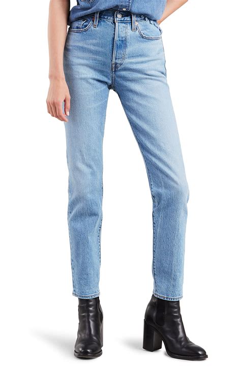 19 Pairs Of The Best Selling Jeans For Compliments Who What Wear