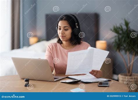 Masters Degree Loading A Young Woman Working From Home Stock Image Image Of Hispanic Modern