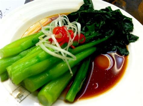 凉拌青菜头 怎样凉拌菜花头 咖喱萝卜鱼丸 大山谷图库