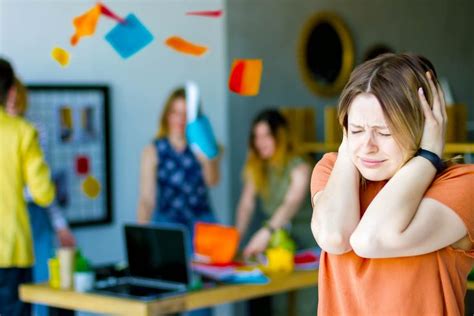 How To Reduce Noise In The Office Internet Vibes