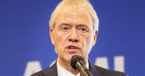 한국 상륙한 반도체 슈퍼乙 Asml 반도체장비 직접 생산도 검토 [뒷북비즈]