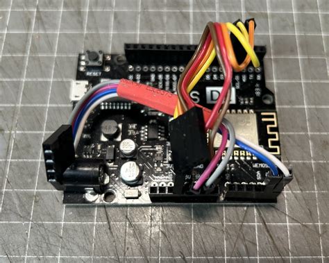 Temperature Humidity Monitor With BME280 Wemos D1R2 ESP8266 And