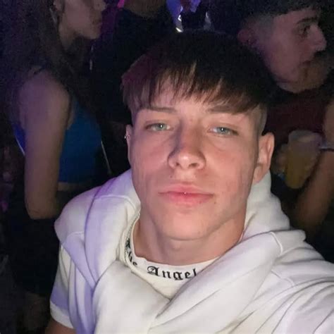 Natanael Risso Natanaelrisso • Threads Say More