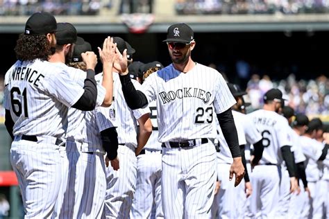 Los Rockies Se Reafirman Como El Peor Equipo De La Nacional Hispanic
