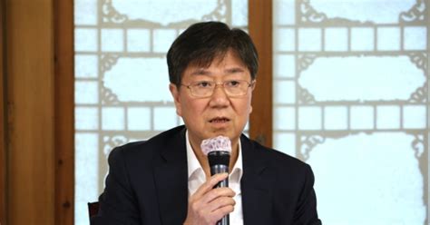 김대기 경제 어려워지면 가짜뉴스 급증 대통령 비속어 보도 겨냥