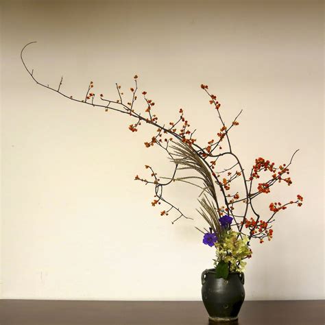 Japanese Beautiful Ikebana From Flower And Branches How To Do It Yourself