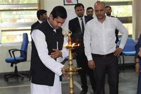 Piyush Thakur Puchoonline