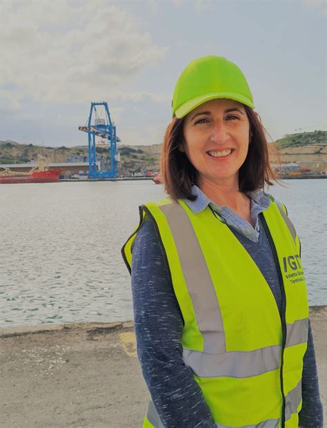 Teamwork Makes The Dream Work Derek Ong