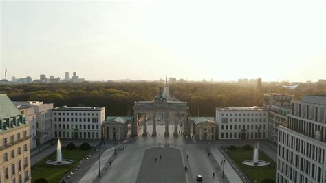 드론으로 보는 베를린 브란덴부르크 문에서 티어가르텐까지 그리고 그 너머까지