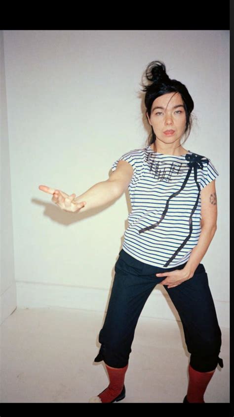What Da Björk Bjork Fashion Iconic Women Outfits