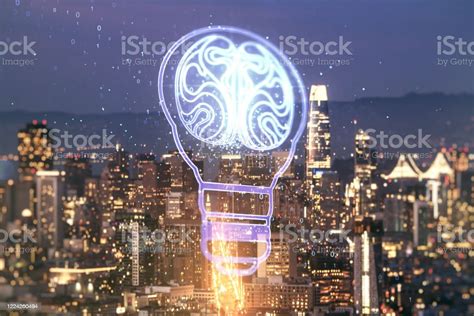 샌프란시스코 도시 고층 빌딩 배경 아이디어 및 브레인 스토밍 개념에 인간의 두뇌와 추상적 인 가상 창조적 인 전구 홀로그램의 이중 노출 0명에 대한 스톡 사진 및 기타