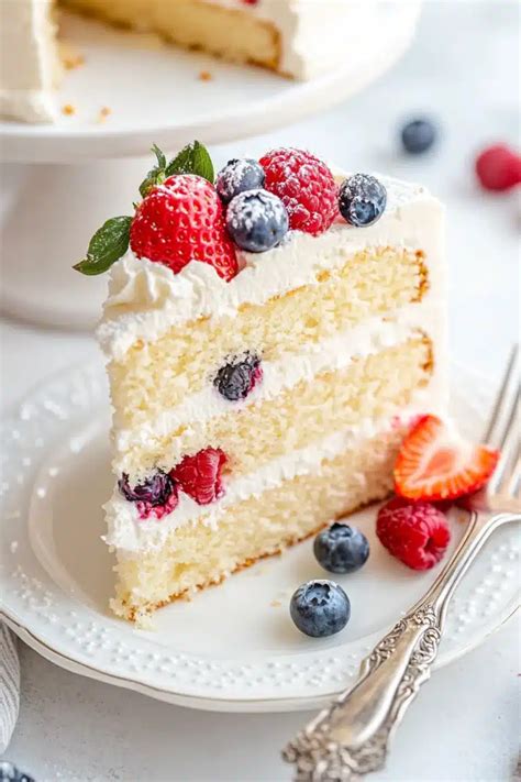 Berries And Cream White Chocolate Cake Irresistible And Easy